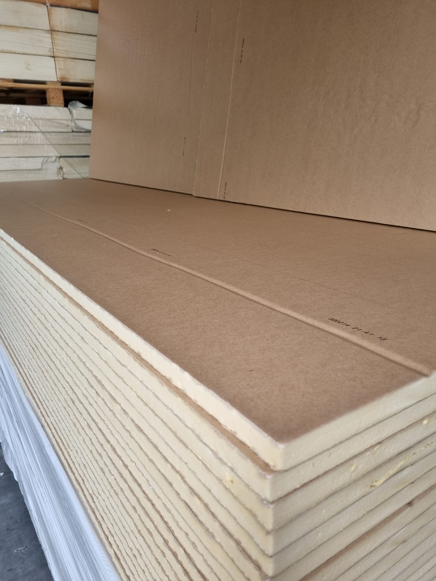 B-Keus PIR Aluminium Kraft 2500x1200x20mm Rd: 0.90